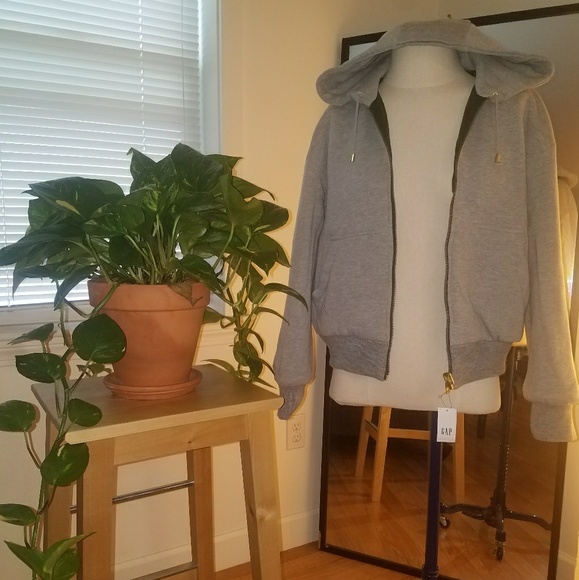 GAP | Jackets & Coats | Gap Reversible Logo Puffer Jacket Size S M Xl ...